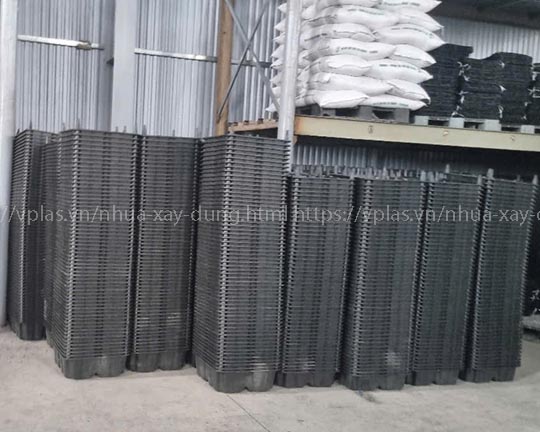 Hộp nhựa Uboot Beton 52x52cm